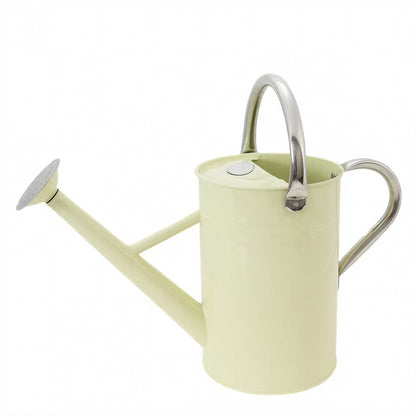 Vintage Cream Watering Can | Gardening Tool – Gardeners Dream